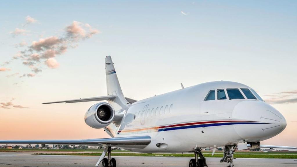 Satcom providers for long-distance and remote flights - Orbitshub