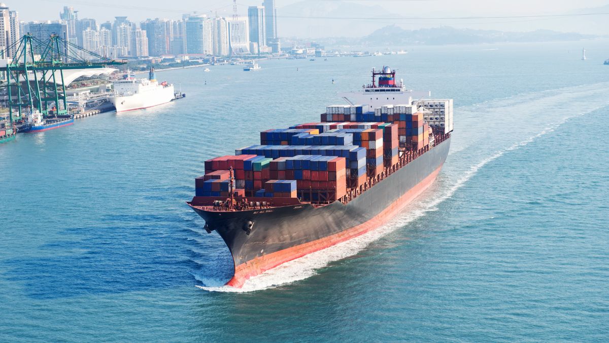 AIS Buying Guide for Ships: Automatic Identification System