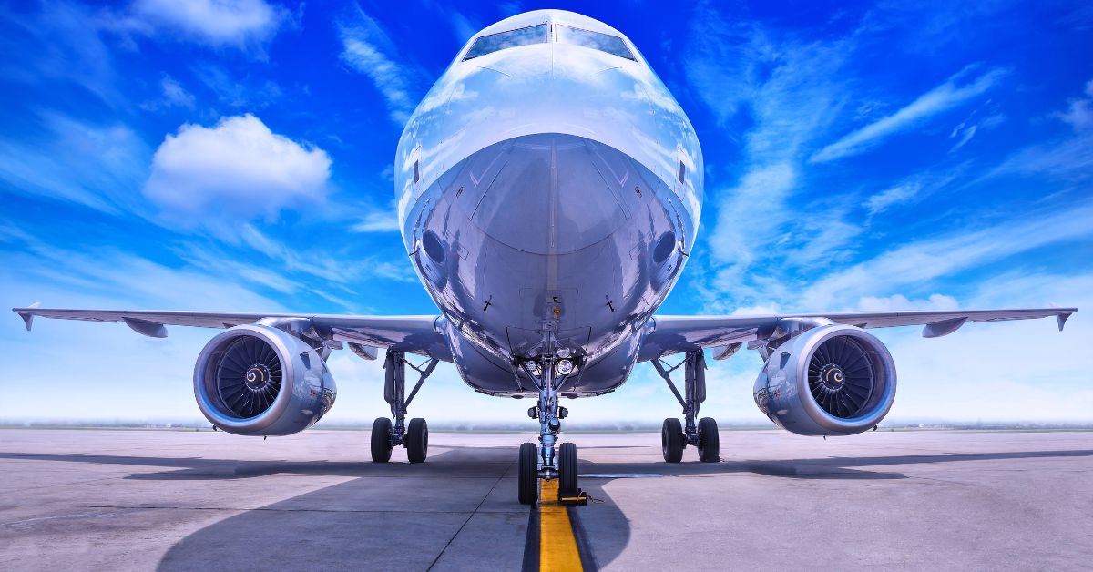 Benefits of Aircraft Satcom for Aviation Professionals