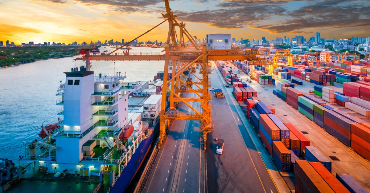 Using A Maritime Tracker to Monitor & Improve Safety at Sea - Orbitshub