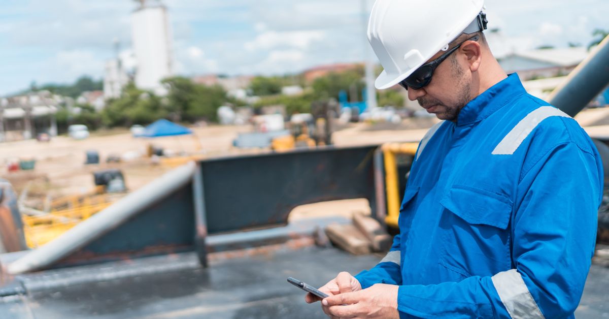 Cell Phones in Marine Engineering - Enhancing Efficiency