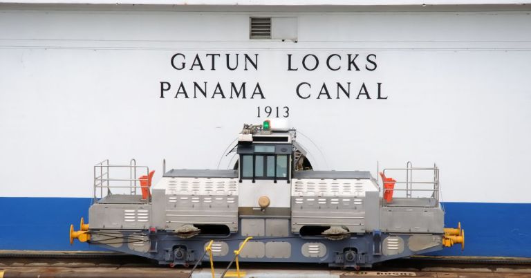 Engineering Marvel of the Panama Canal - Human Ingenuity