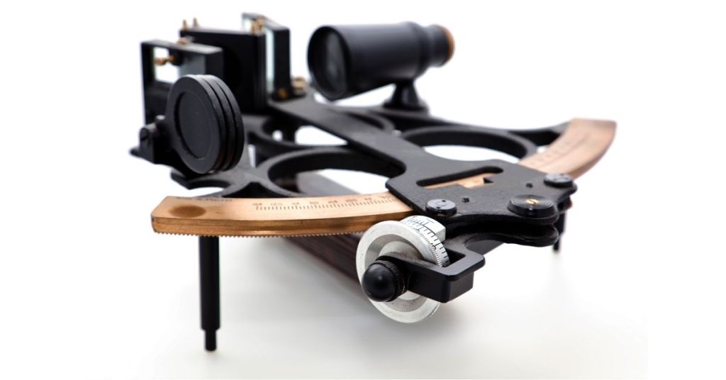 How to use a sextant?