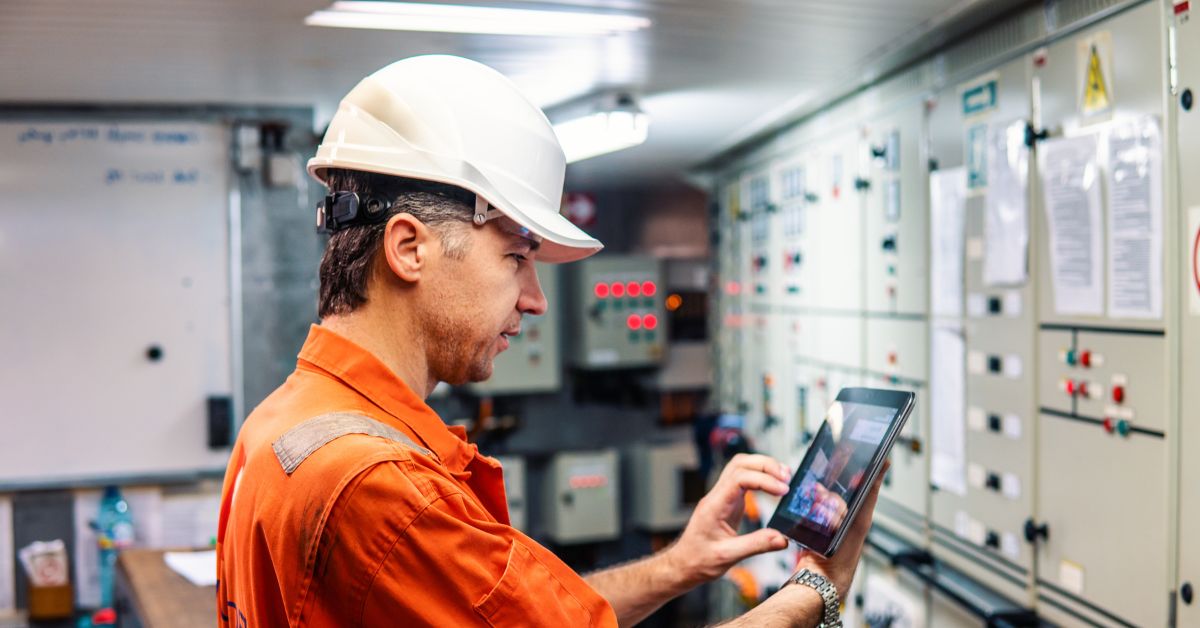 What are some examples of maritime jobs (Updated)