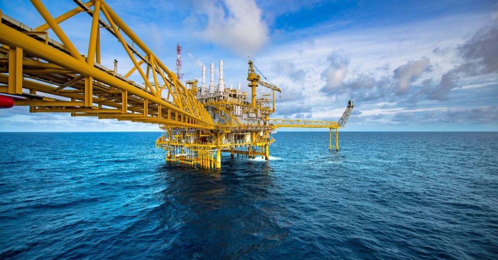Oil Rig - The Most Common Risks and Safety Measures