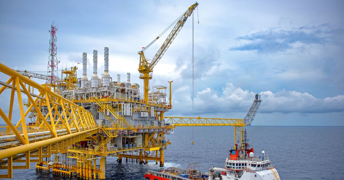 Exploring Oil Rig: Energy Production & Impact