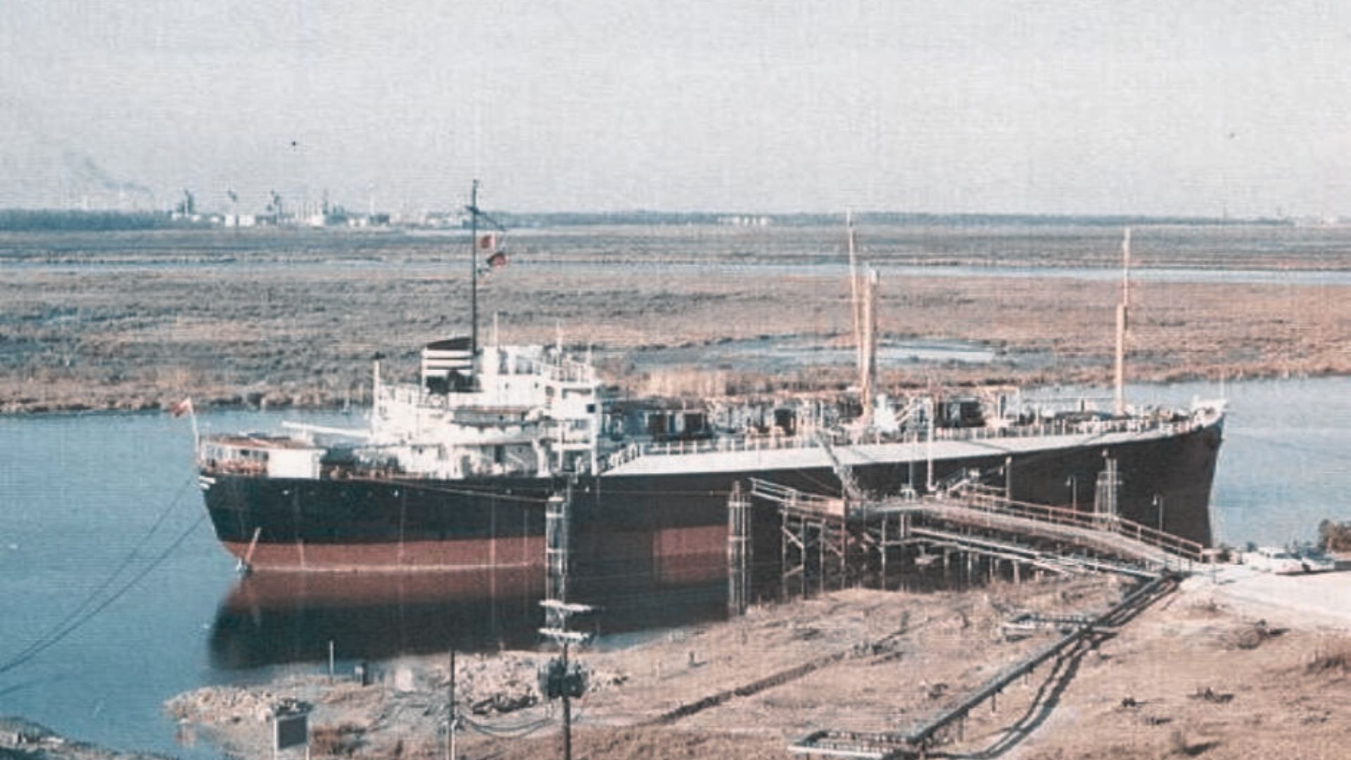 Methane Pioneer: The First LNG Ship in the World