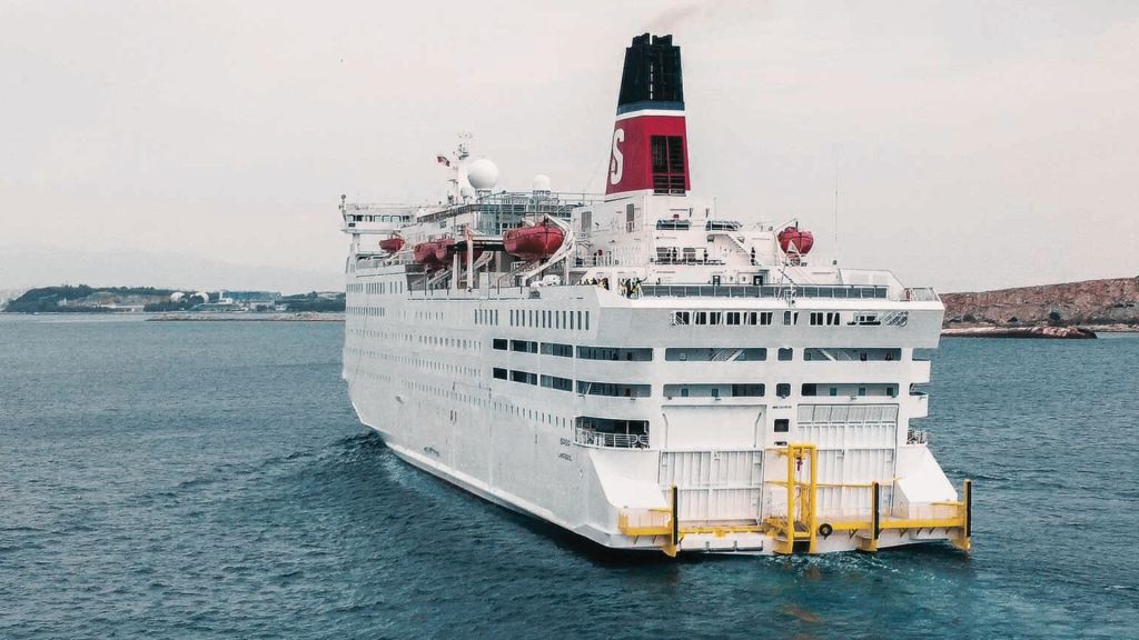 Exploring the World of Floatels (Updated)