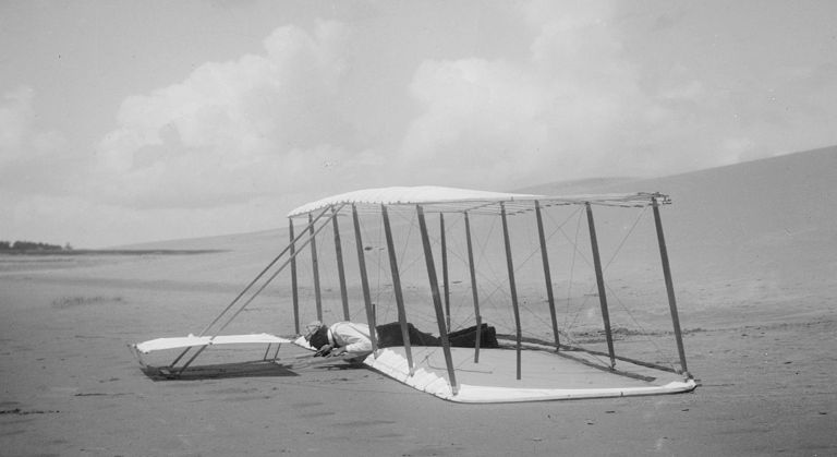 When Did the First Airplane Fly: First Airplane in the World - Orbitshub