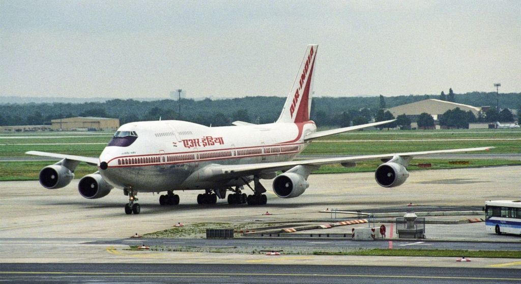 The Magnificent Boeing 747 Plane: Icon of Air India (Updated)