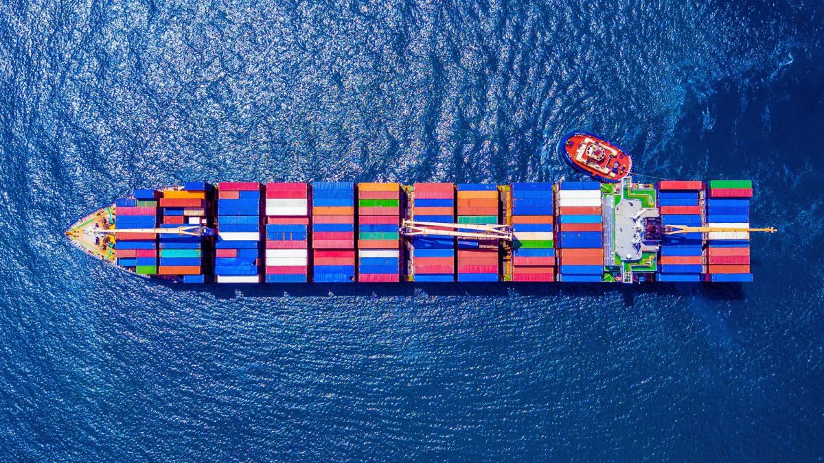 VGM in Shipping: Verified Gross Mass Explained (Updated)