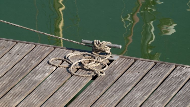 What is Single-Point Mooring (SPM) and How It Work? (Updated)