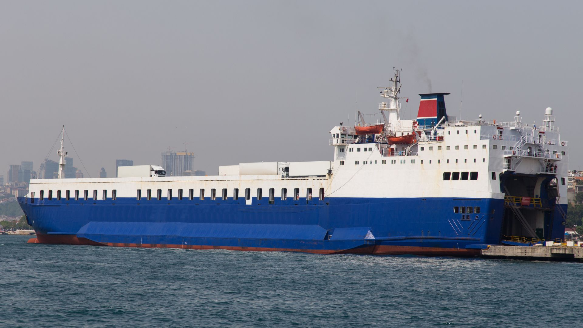 What exactly are Ro-Ro ships? - Orbitshub