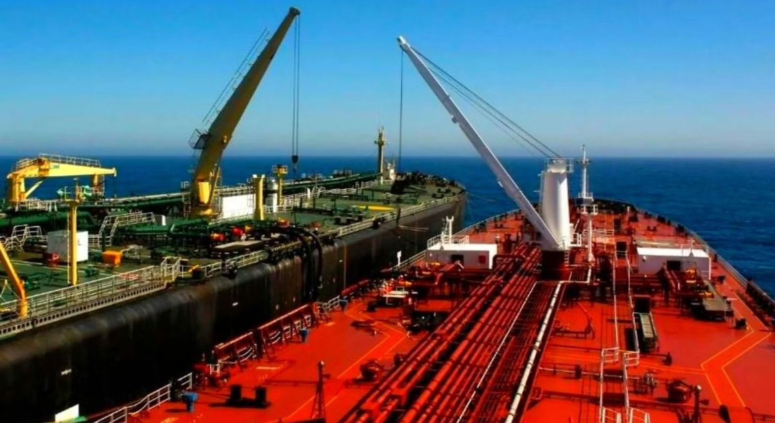 GAIL's Groundbreaking World's First Ship-to-Ship LNG Transfer - Orbitshub