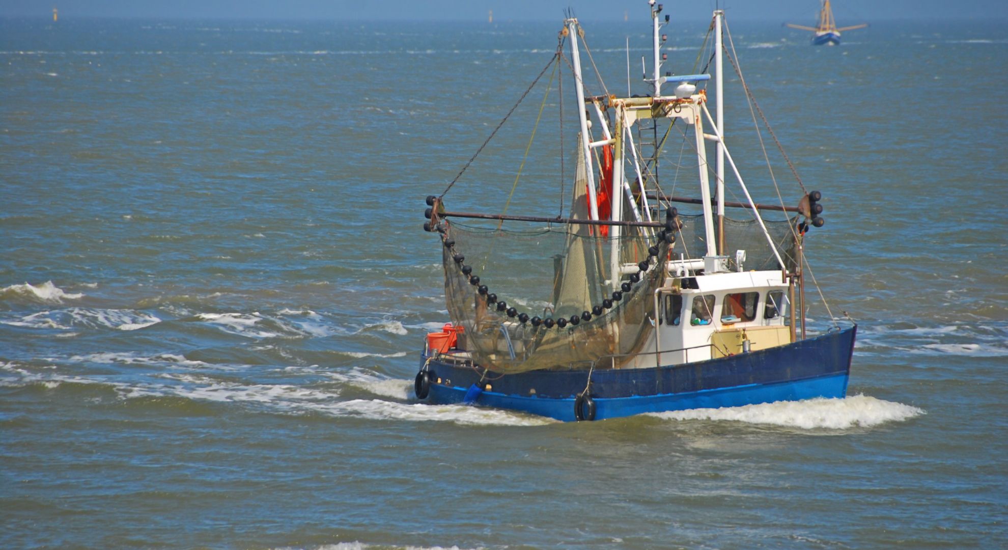 Top 10 Must-Have Features for Your Fishing Vessel- Orbitshub