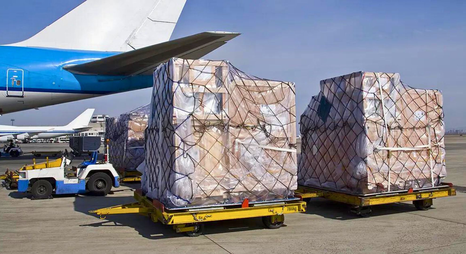 Top Features and Benefits of Modern Cargo Aircraft