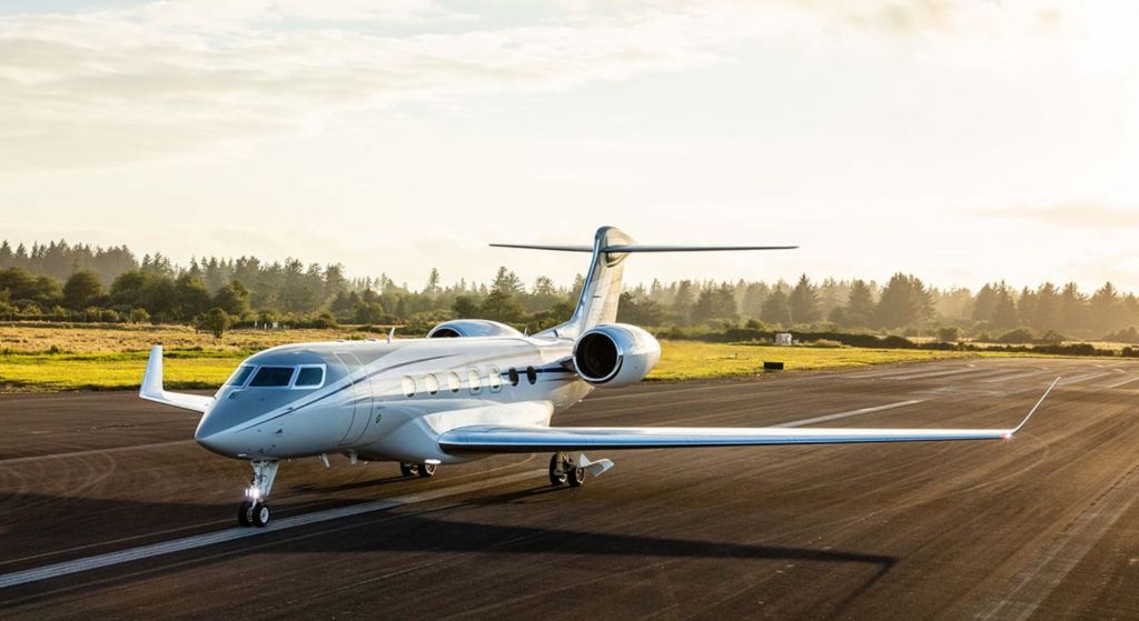 Exploring the Luxurious World of Gulfstream Jets - Orbitshub