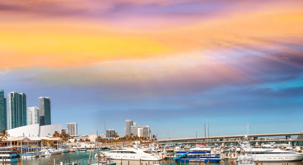 A Guide to The Port of Freeport, Bahamas (Updated)