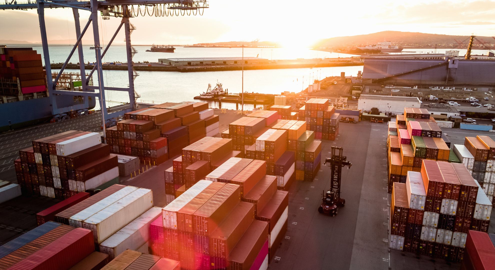 The Port of Long Beach: A Trans-Pacific Trade Hub (Updated)