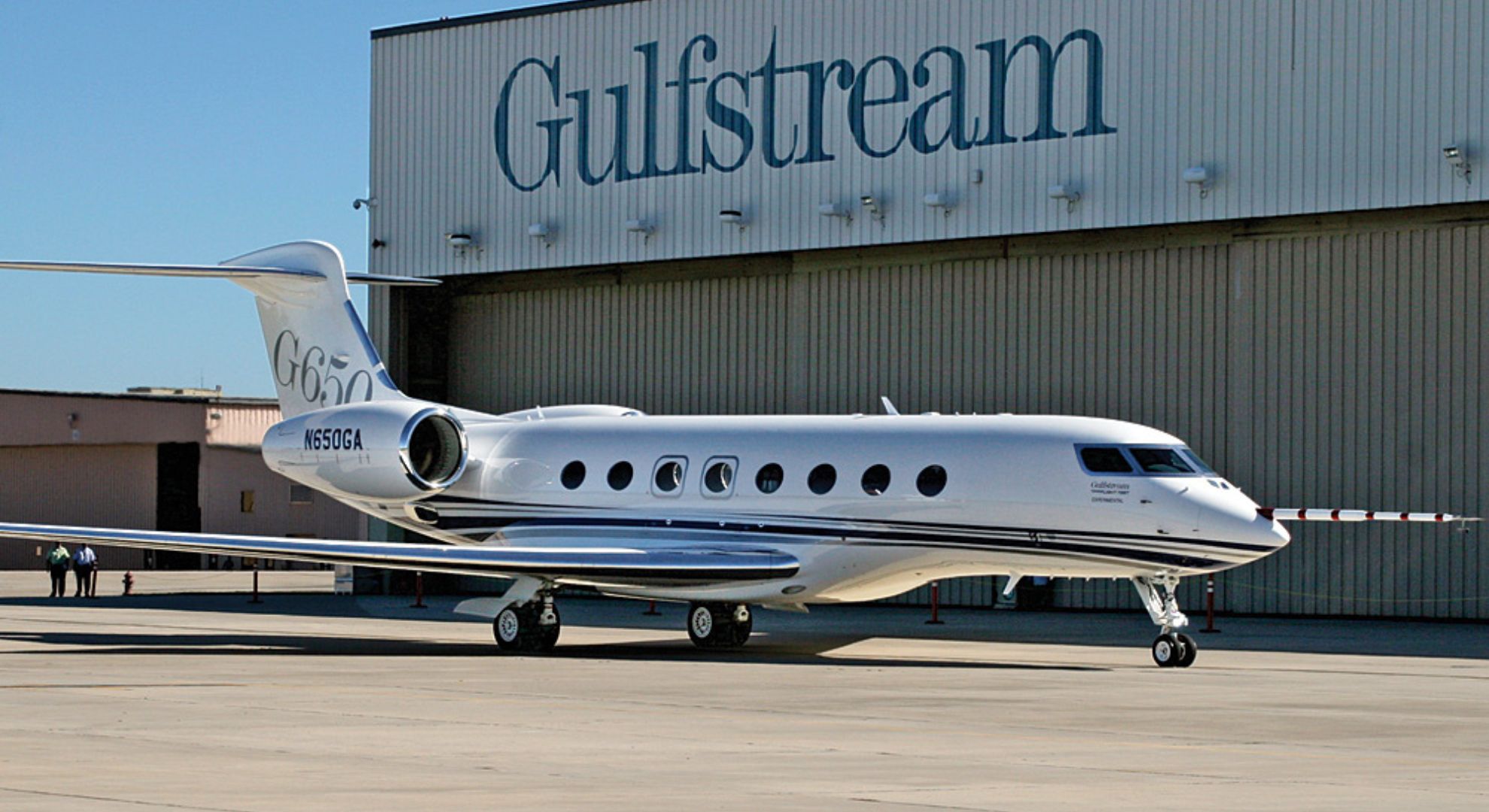 Jet Gulfstream G650: Redefining Private Aviation with Style - Orbitshub