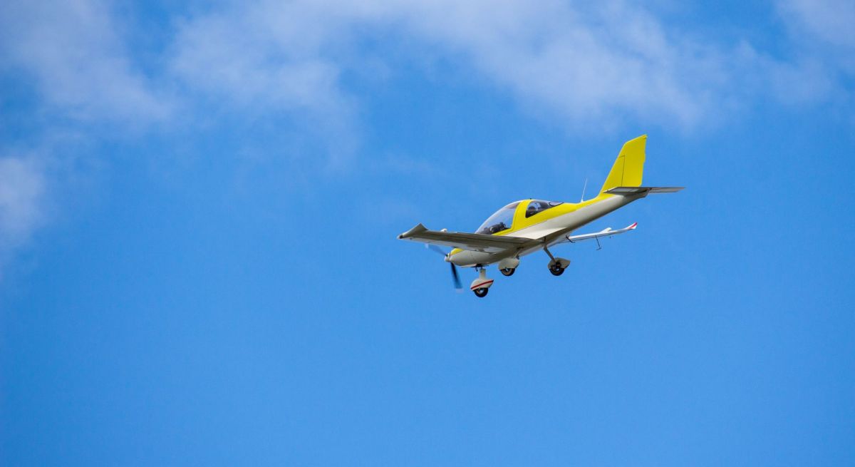 Taking Flight: Exploring the World of Microlight Aircraft (Updated)