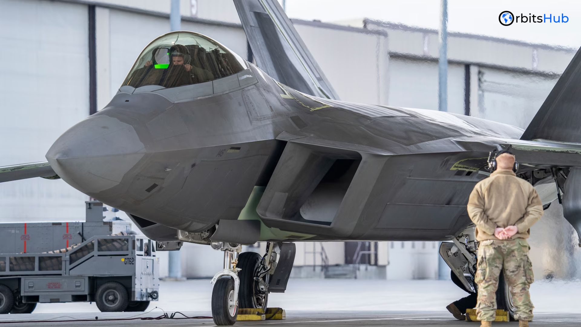 Exploring the Advanced Technology of the F-22 Fighter Jet - Orbitshub