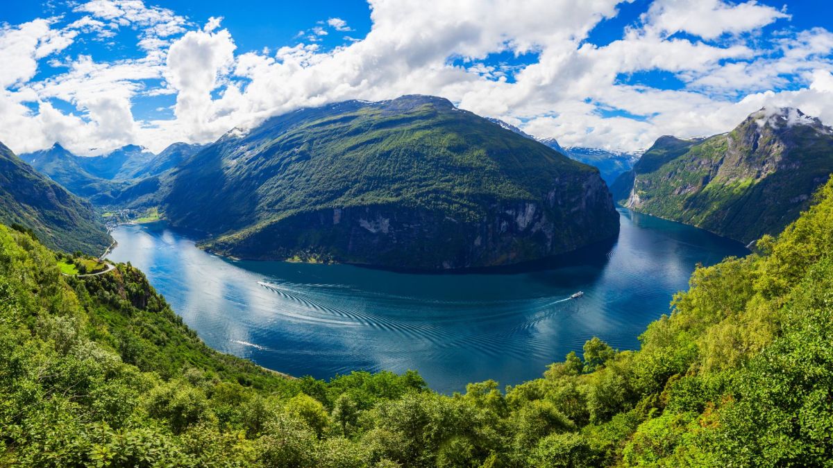 Geirangerfjord: Norway's UNESCO Gem