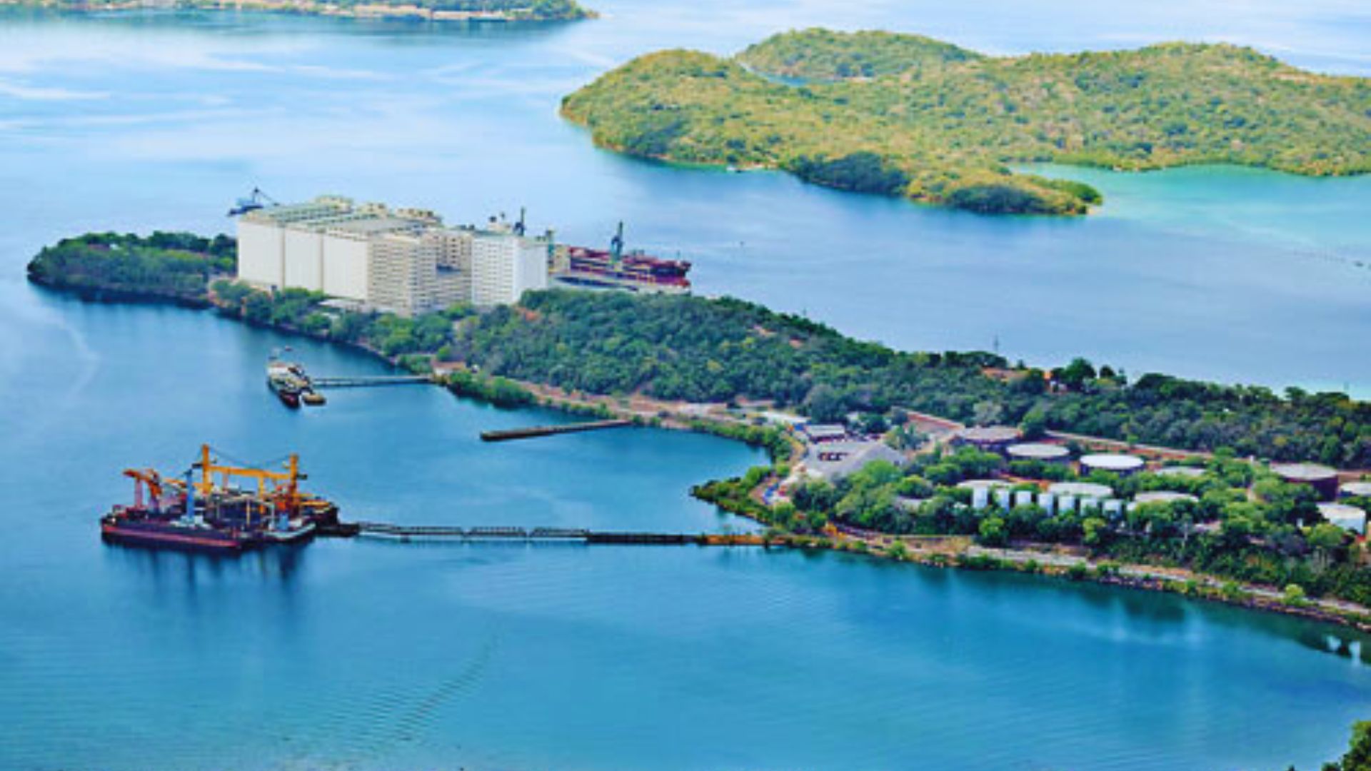 The 10 Largest Natural Ports in the World (Updated)