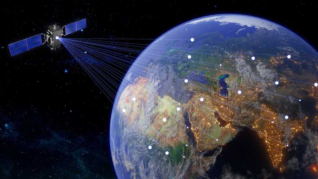 Advantages & Disadvantages of Satellite Communication (Updated)