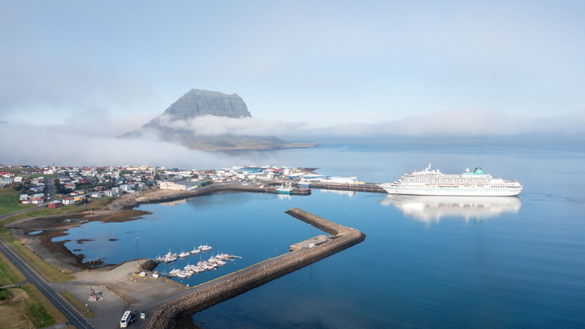 10 Major Ports In Iceland (Updated)