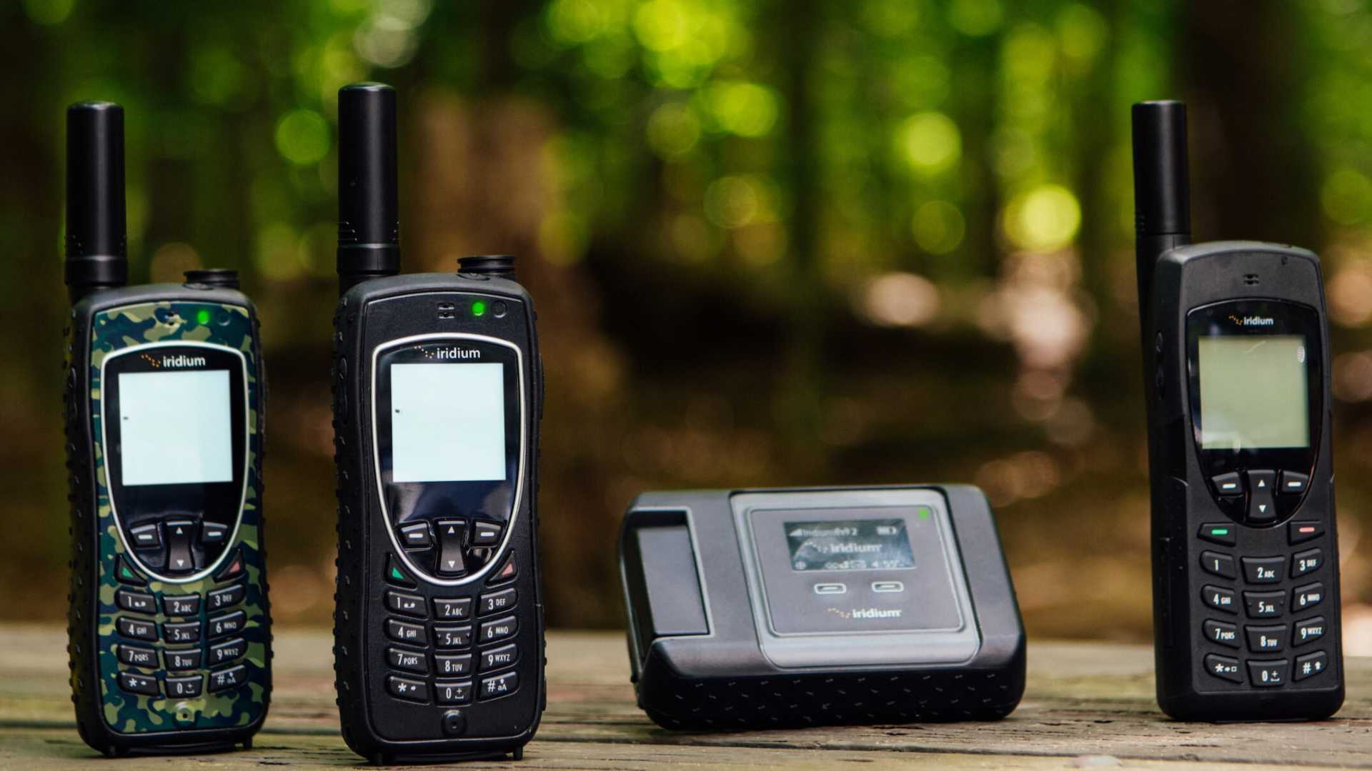 From Hiking to Sailing: Mobile Satellite Phones for Safety